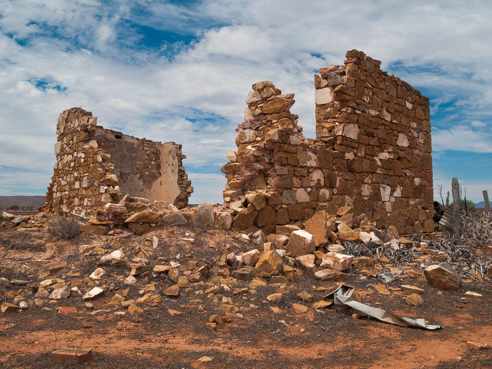 Lonely towns and broken dreams – The Rusty Ruin Journal