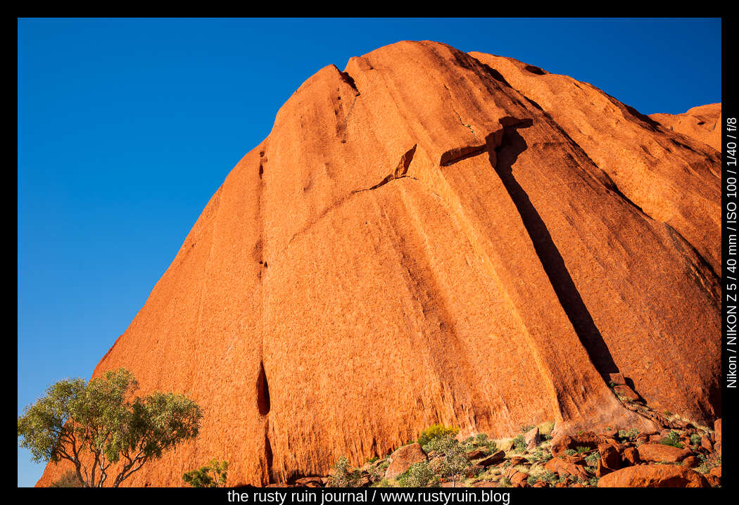 Uluru up close ~ a story of hiking, geology, erosion, and deep time ...