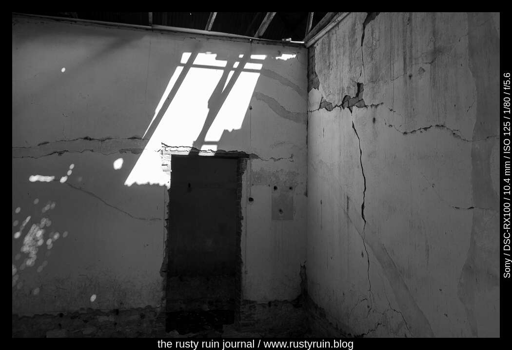 A ruin where your mind was ~ thoughts on AI model collapse, illusions of sentience, and the ...